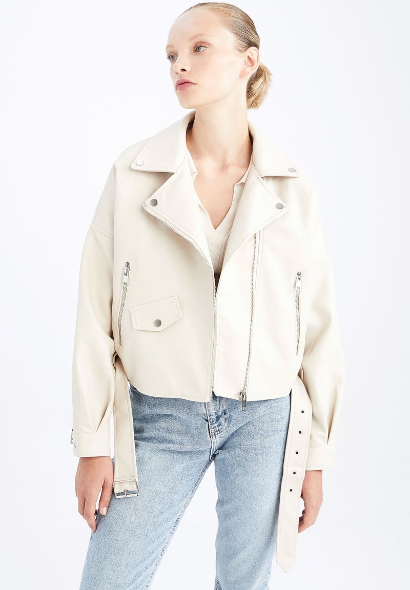 Defacto Kunstlederjacke Ecru Beige Zalando De