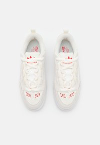 adidas Originals ADI 2000 UNISEX - Trainers - core white/footwear white ...