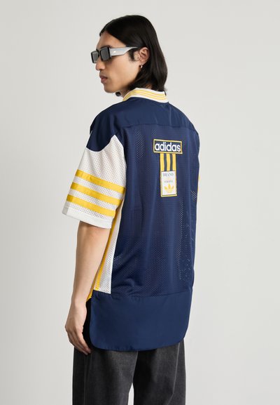 Tøj, sko & accessories online | Zalando