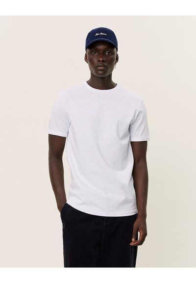 Naistejalatsid ja -riided | ZALANDO