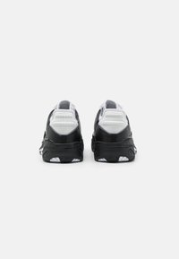 adidas Originals NITEBALL STREETBALL LIGHTSTRIKE - Trainers - footwear ...