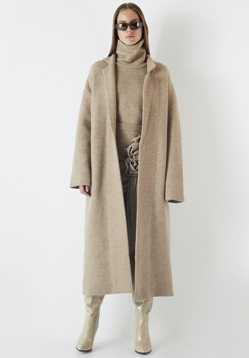 Ipekyol HEAVY MIX - Klassischer Mantel - camel - Zalando.de