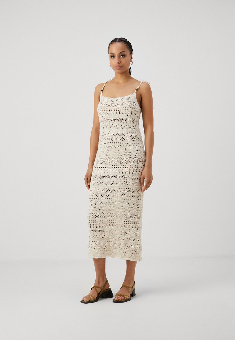 ONLY ONLAVINA LIFE DRESS - Vestido de punto - ecru/crema - Zalando.es
