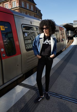 Jeansy damskie Lee - baza każdej garderoby | Zalando