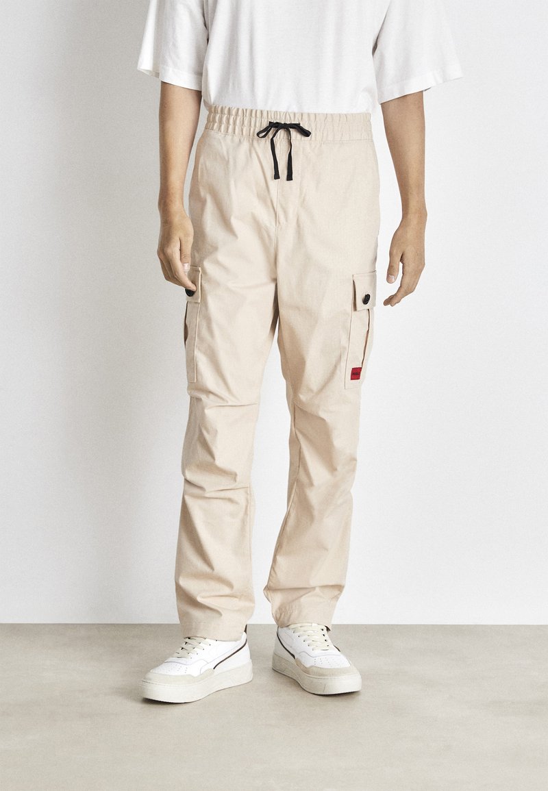 HUGO GARLO - Cargo trousers - light beige/beige - Zalando.ie