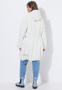 LAURASØN POP TRIPLE FUNCTION - Parka - creme white/white - Zalando