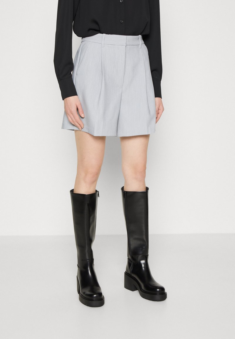 Abercrombie & Fitch BELTED SOFT STRUCTURE TAILORED - Shorts - sleet ...