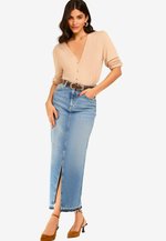 Lipsy REGULAR FIT - Strickjacke - camel/beige - Zalando.de