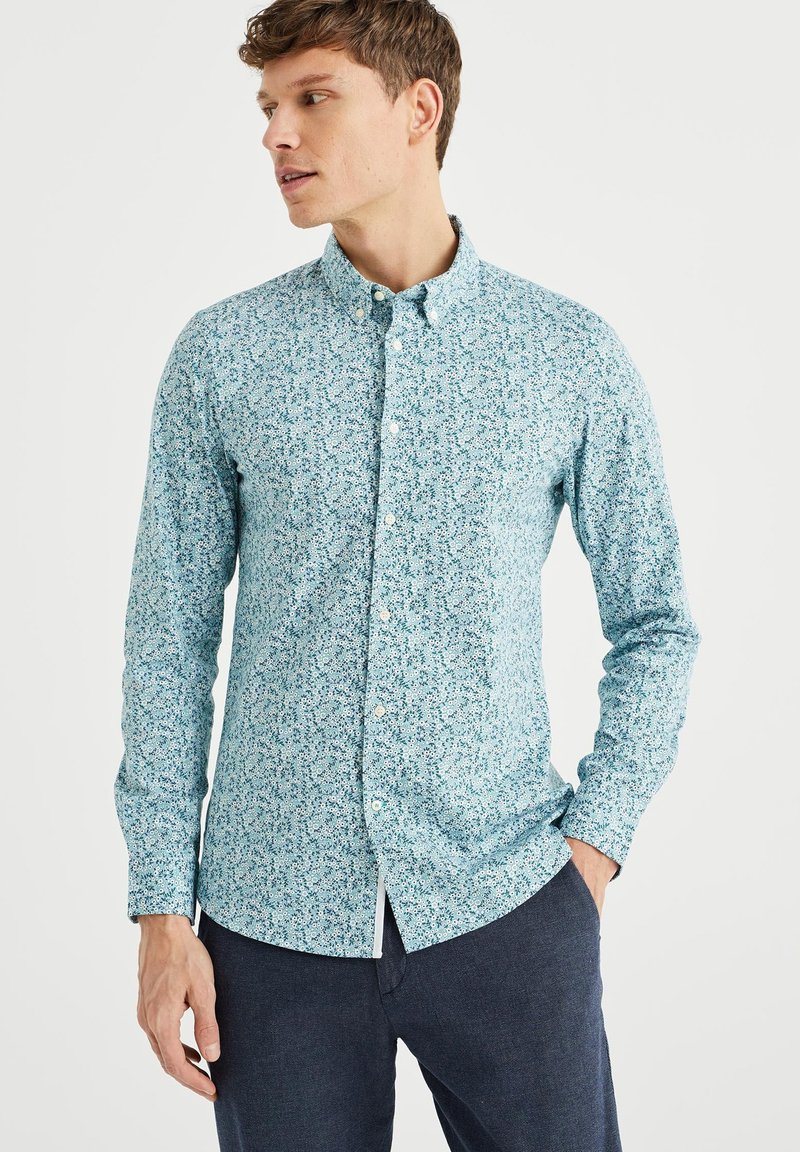 WE Fashion SLIM-FITMIT MUSTER - Camisa - blau/azul claro - Zalando.es