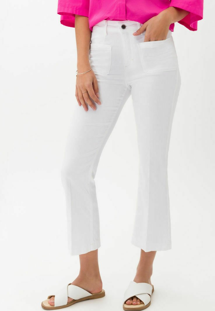 BRAX STYLE ANA S - Bootcut jeans - white - Zalando
