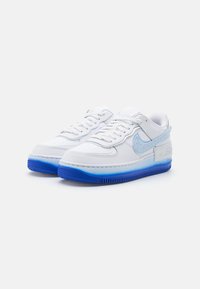 Nike Sportswear AF1 SHADOW - Sneaker low - white/racer blue/blue tint ...