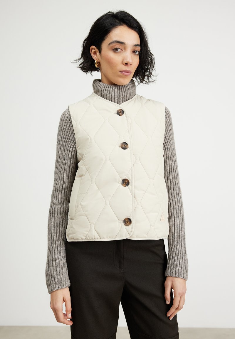 Barbour KELLEY GILET - Weste - french oak/offwhite - Zalando.at