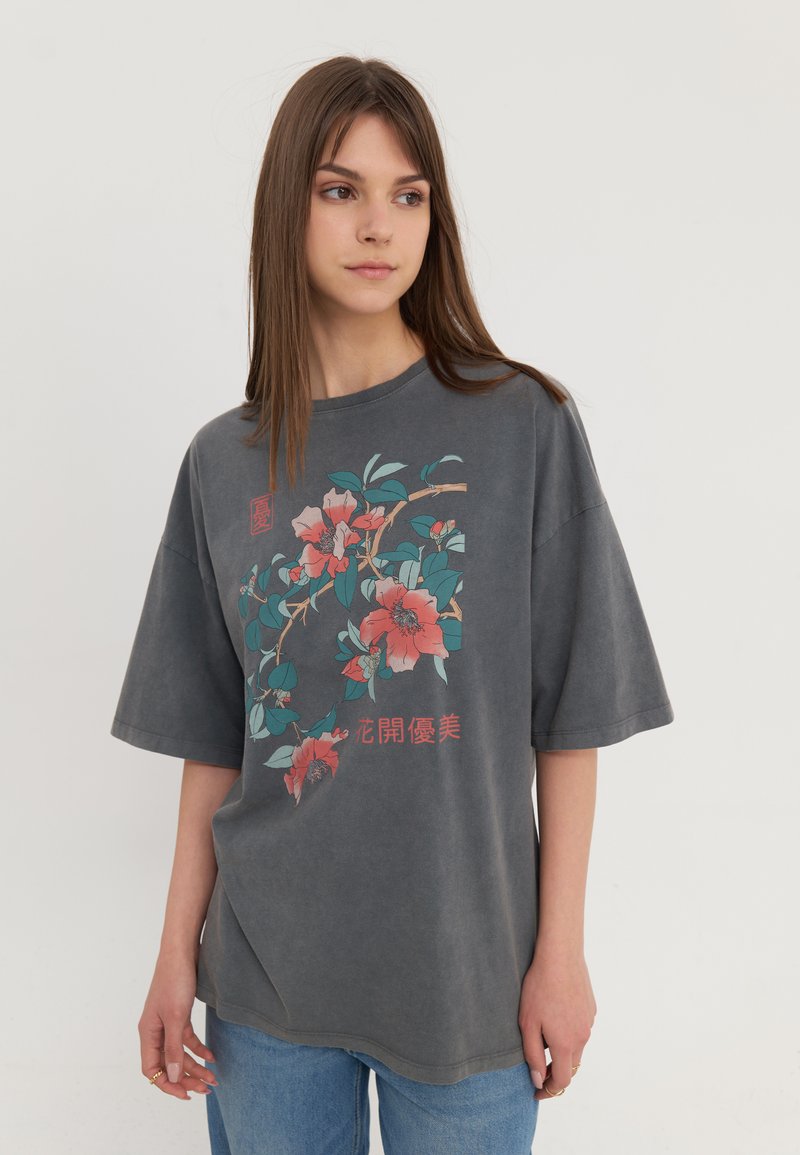 Even&Odd Print T-shirt - grey - Zalando.co.uk