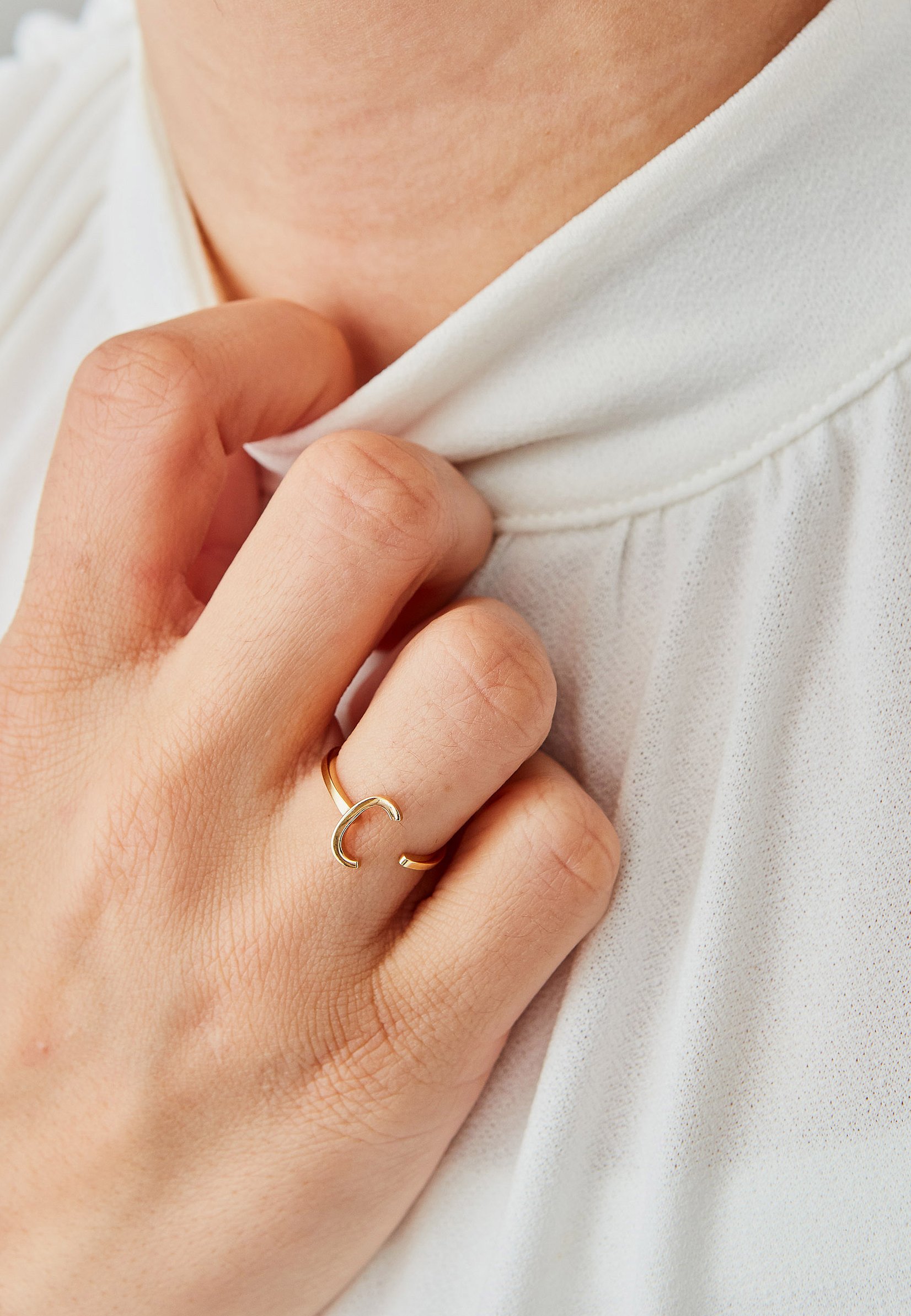 RING LETTER A Z 18K GOLD PLATED Ring gold coloured