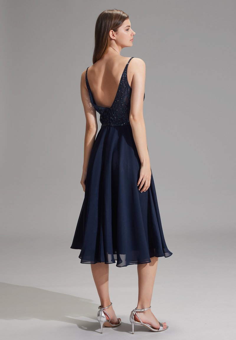 Swing HEY KYLA - COCKTAIL DRESS MADE OF MATERIAL MIX - Cocktailkleid/festliches Kleid - navy ...