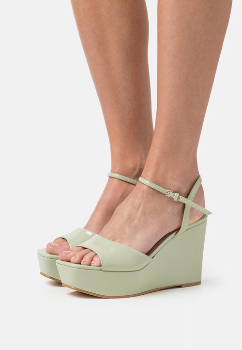 Guess GADELLA - Pumps - ivory/weiß - Zalando.ch