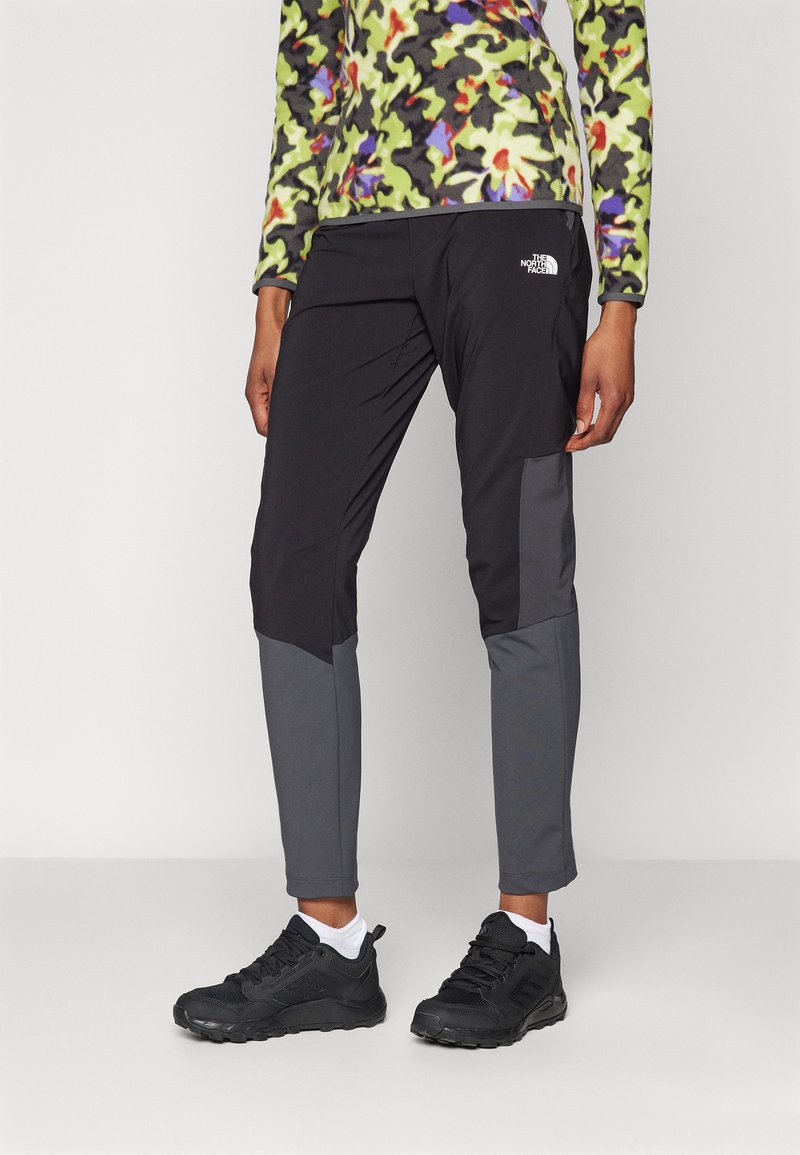 The North Face FELIK SLIM TAPERED PANT - Friluftsbukser - black/asphalt ...