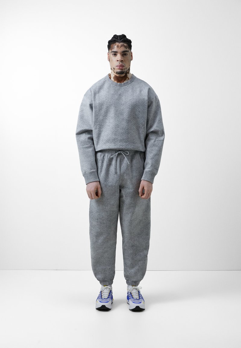 Nike Sportswear M Nsw Tp Tfadv Pant Nike Forward Jogginghose Smoke