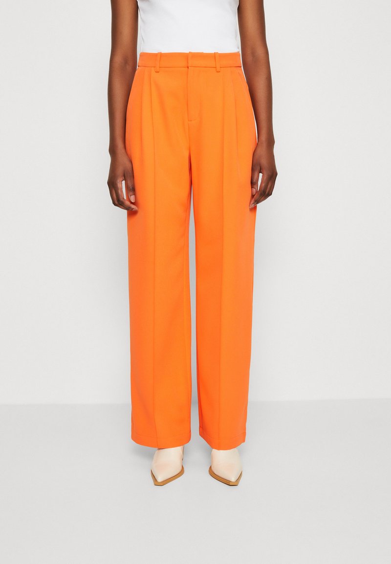 Something New PLEATED PANTS - Trousers - exotic orange/orange - Zalando.de