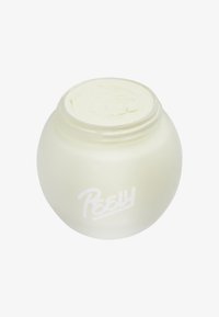 Makeup Revolution REVOLUTION X FORTNITE PEELY BANANA MOUSSE MASK - Face ...