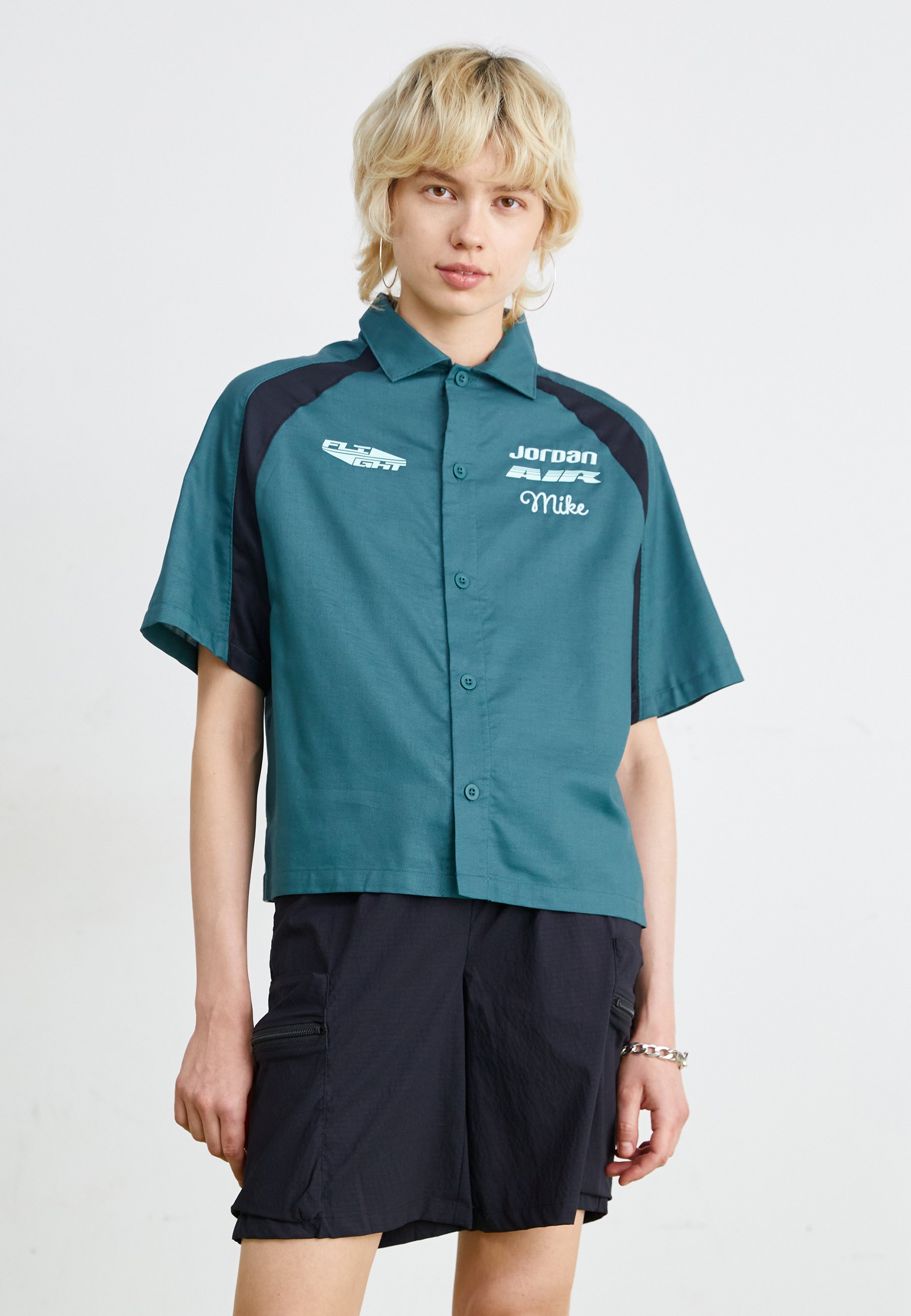 Jordan button up shirt store