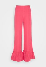Colourful Rebel POPPY STRUCTURE RUFFLE PANTS - Broek - bright pink ...