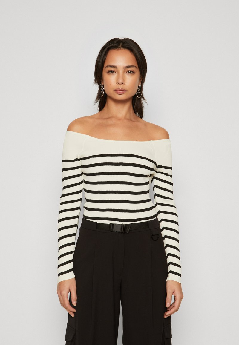 ONLY Petite ONLBIANKA OFF SHOULDER - Maglione - cloud dancer/black ...