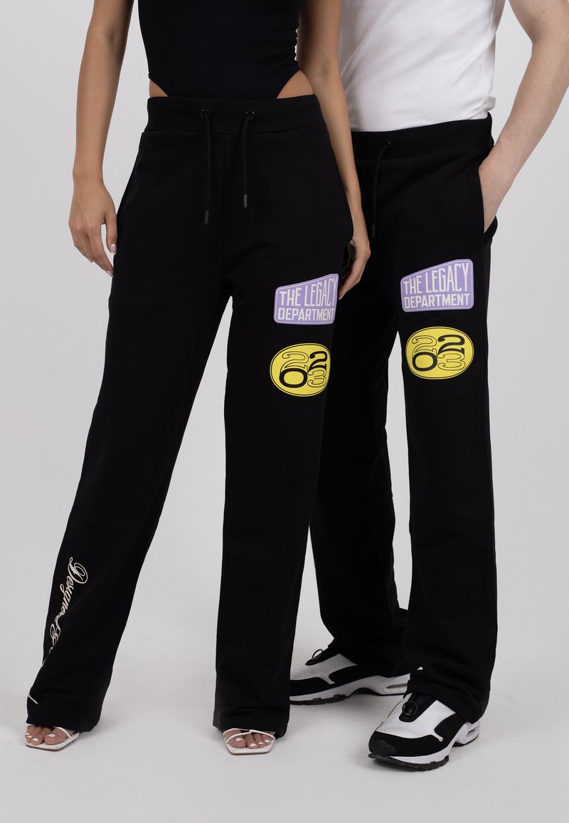 LEGACY STUDIOS UNISEX - Jogginghose - black/schwarz - Zalando.ch