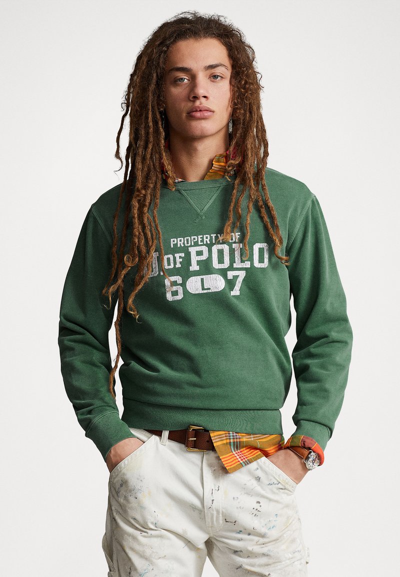 Polo Ralph Lauren LONG SLEEVE - Sweatshirt - washed forest/green ...