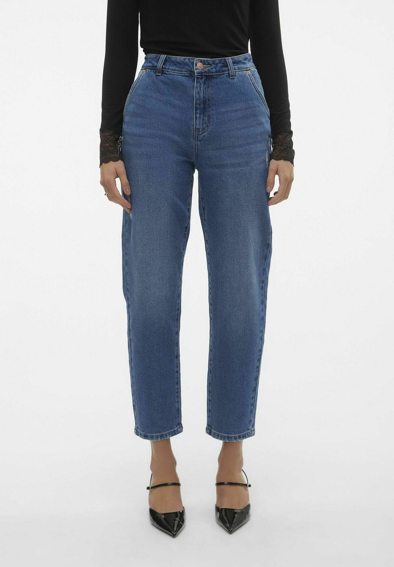 Vero Moda MOM VMISA HOHE TAILLE - Jeans Relaxed Fit - medium blue denim ...