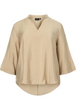 Zizzi SOLID COLOR WITH 3/4 SLEEVES - Bluse - coriander/beige - Zalando.de