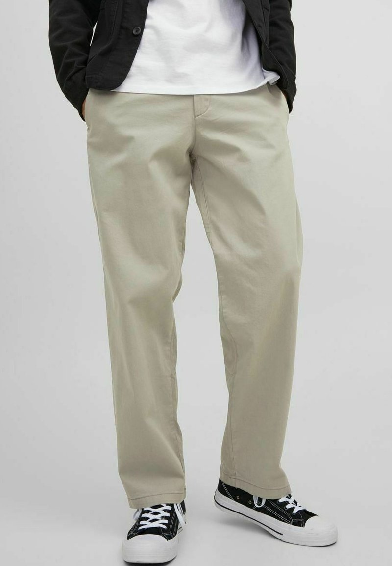 Jack & Jones BILL LEO LONG AKM - Chinos - shadow/beige - Zalando.de