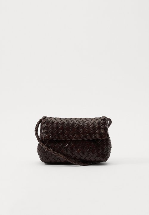 Vesker | Dame | Nye designervesker på nett | ZALANDO