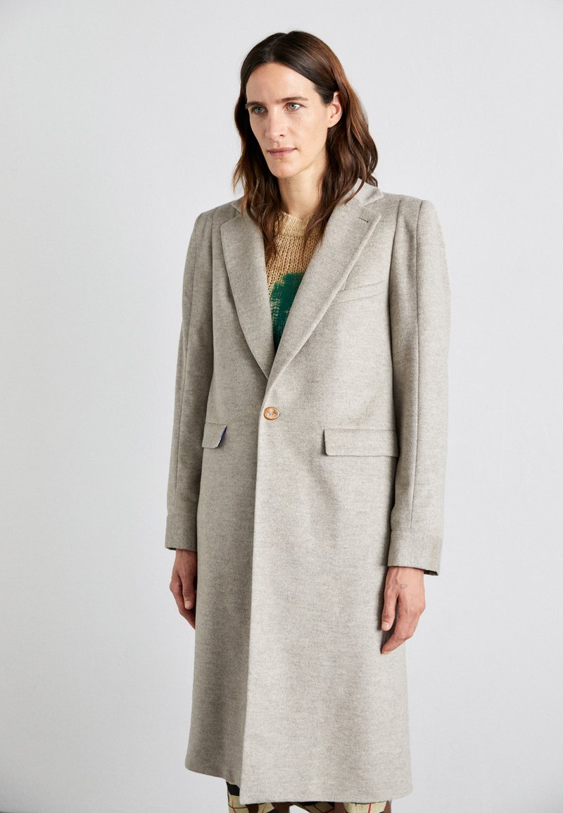 Vivienne Westwood ALIEN TEDDY COAT - Classic coat - beige - Zalando.co.uk