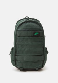 Nike Sportswear UNISEX - Rucksack - vintage green/black/stadium green ...