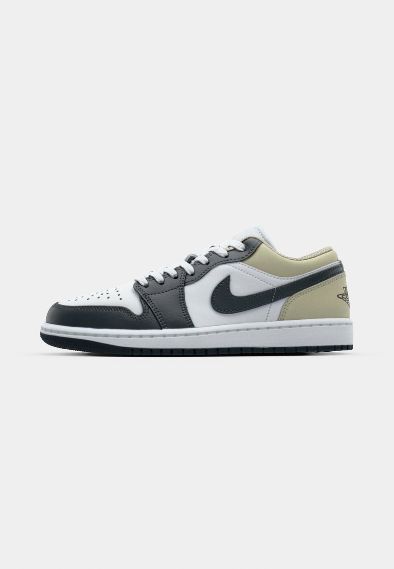 Jordan AIR JORDAN 1 LOW - Sneakers basse - summit white/off noir rattan ...