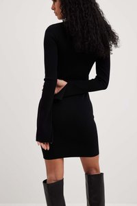 NA-KD Etuikleid - black/schwarz - Zalando.at