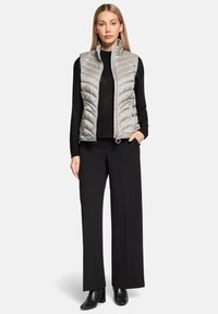 Betty Barclay MIT STEHKRAGEN STEPP - Waistcoat - hellgrau/grey - Zalando
