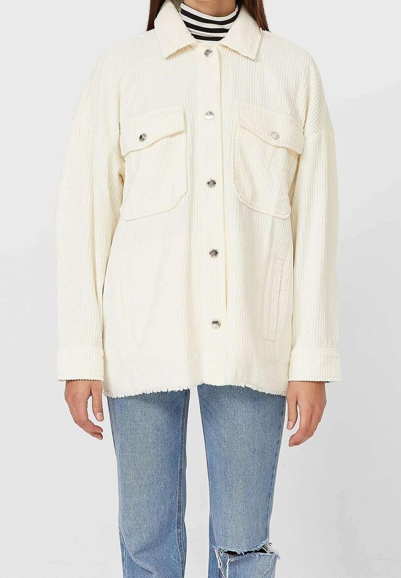 Stradivarius Lichte jas - white/wit - (Pre-owned) - Zalando.be