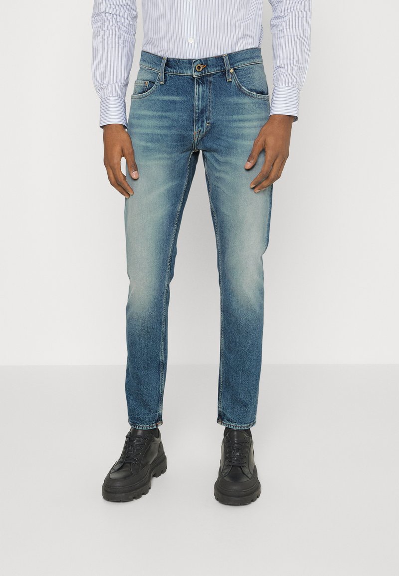 Tiger of Sweden PISTOLERO - Slim fit jeans - royal blue/blue - Zalando