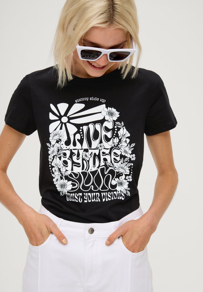 QS MIT STATEMENT - Print T-shirt - schwarz/black - Zalando