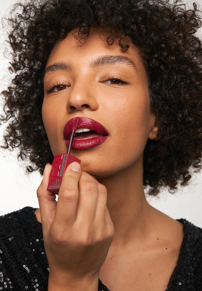 Maybelline New York SUPER STAY VINYL INK - Flüssiger Lippenstift ...