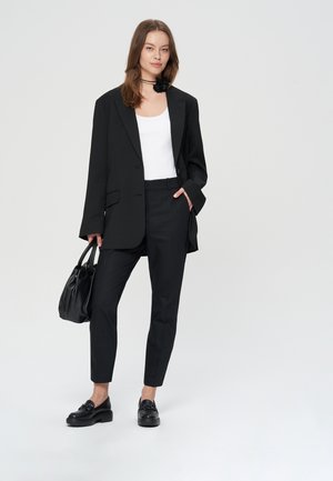 Gabor HELLA - Handtasche - schwarz - Zalando.de