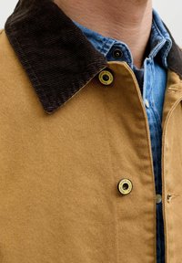 R.D.D. ROYAL DENIM DIVISION Kevyt takki - bistre/ruskea - Zalando.fi