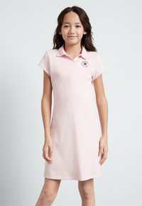 Converse POLO FITTED DRESS - Robe de jour - donut glaze/rose clair ...