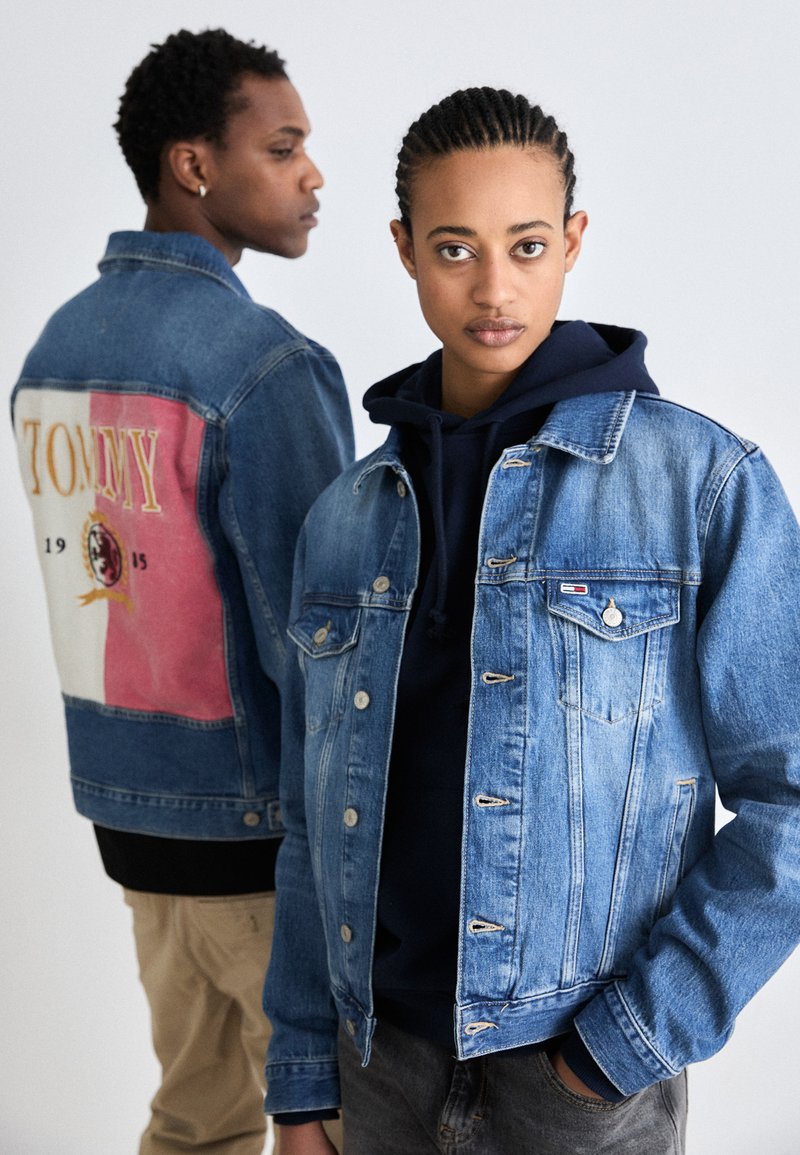 Tommy Jeans RYAN UNISEX - Denim jacket - denim medium/blue denim ...