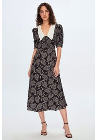 adL BALLOON SLEEVE PRINTED - Day dress - printed black/black - Zalando