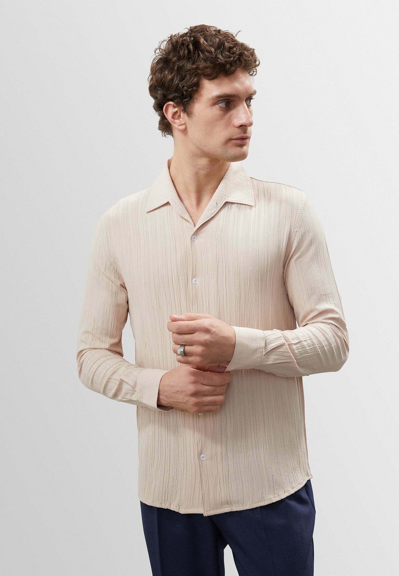Antioch LONG SLEEVE - Hemd - beige - Zalando.at