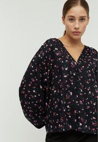 mbyM NALANI-M - Bluse - luprija print/schwarz - Zalando.at