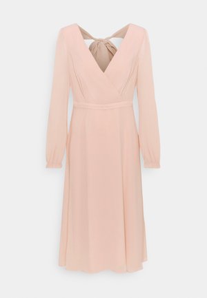 Abendkleider online kaufen | ZALANDO